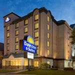 Editors top 10 hotel picks for Niagara Falls